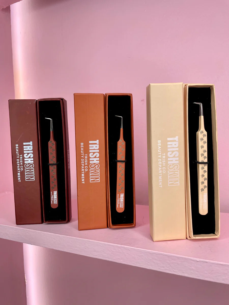 Lash Tweezers: The Most Important Lash Tech Tool – Trish Cosmetics
